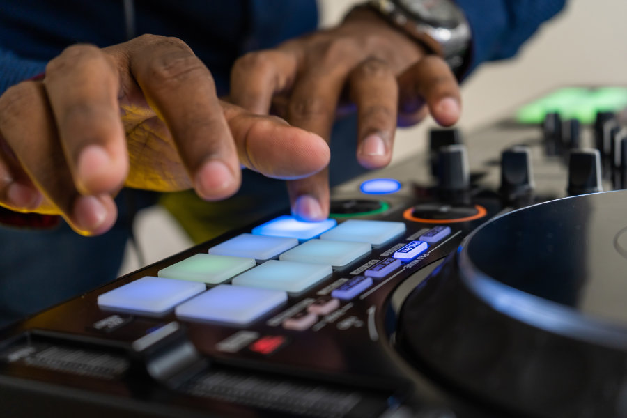 proTunes | Connecting the World of Music